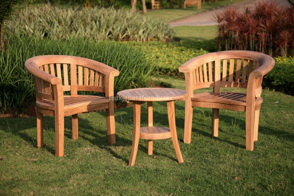 teak patio table and chairs
