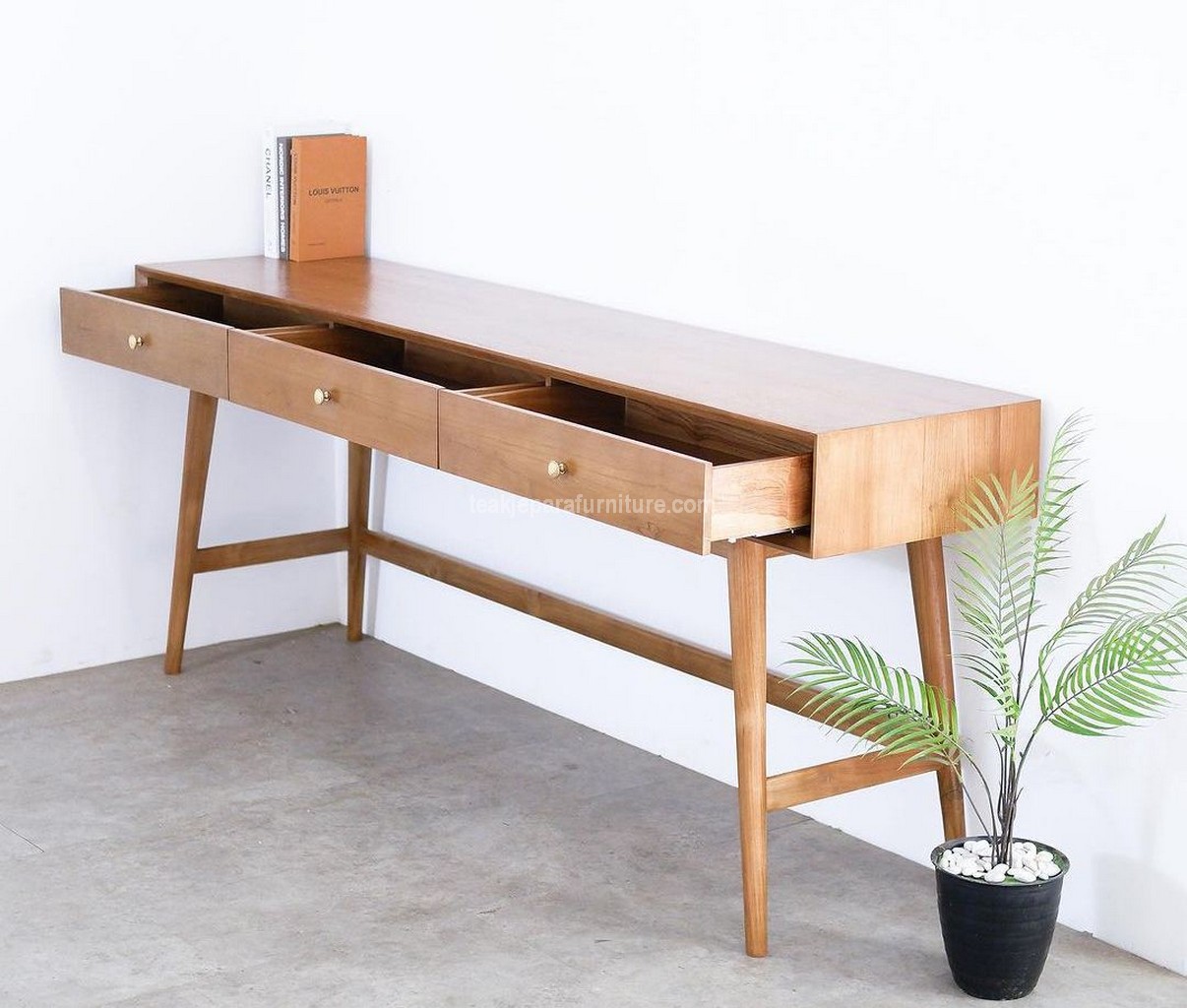 teak console table