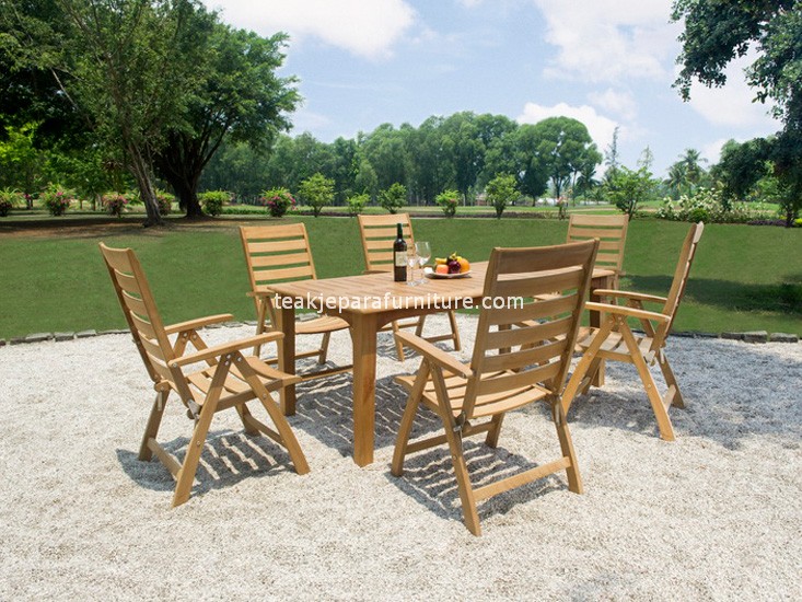 teak patio set