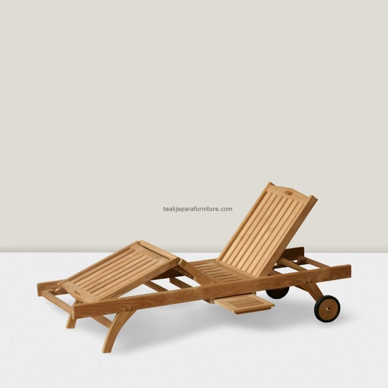 teak lounger