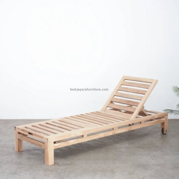 Teak Sunbed